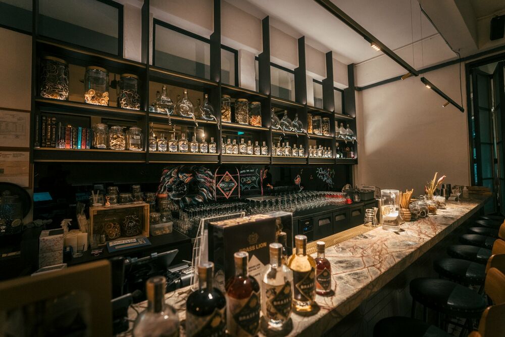 Brass Lion Gin Distillery Tour with Tasting Flight and Singapore Sling ...