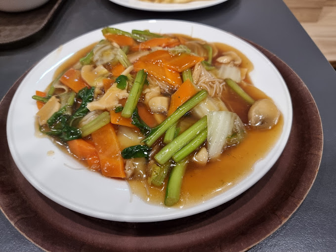 HAN'S CAFE & CAKE HOUSE Pte Ltd @ 906 Upper Thomson Road